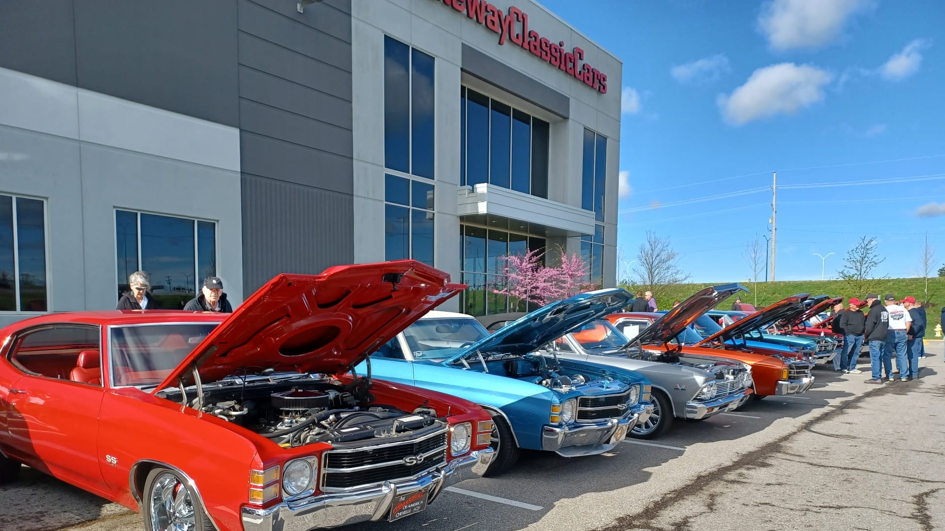 Gateway Classic Cars - Caffeine and Chrome